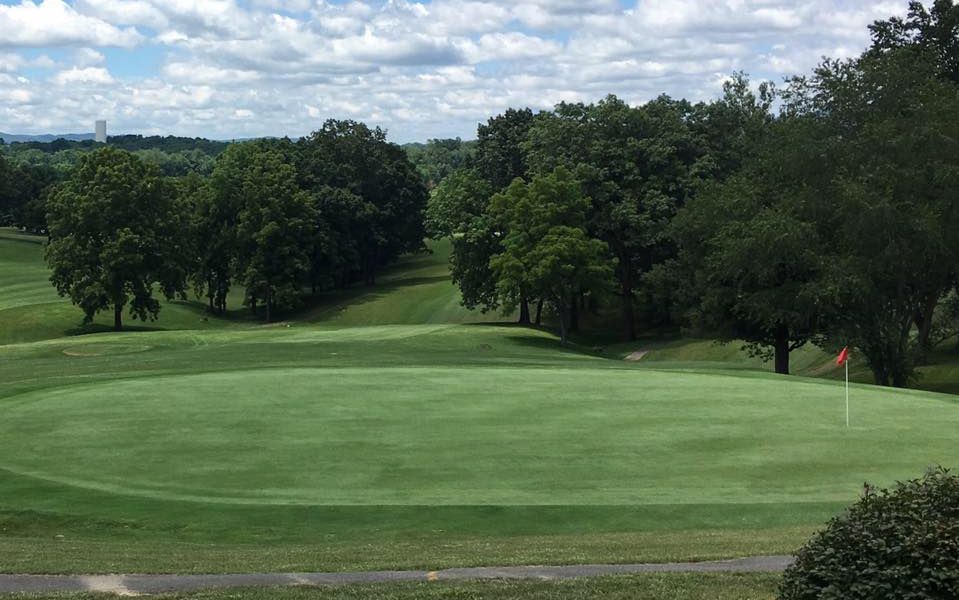 Thorn Spring, Pulaski, Virginia - Golf course information and reviews.