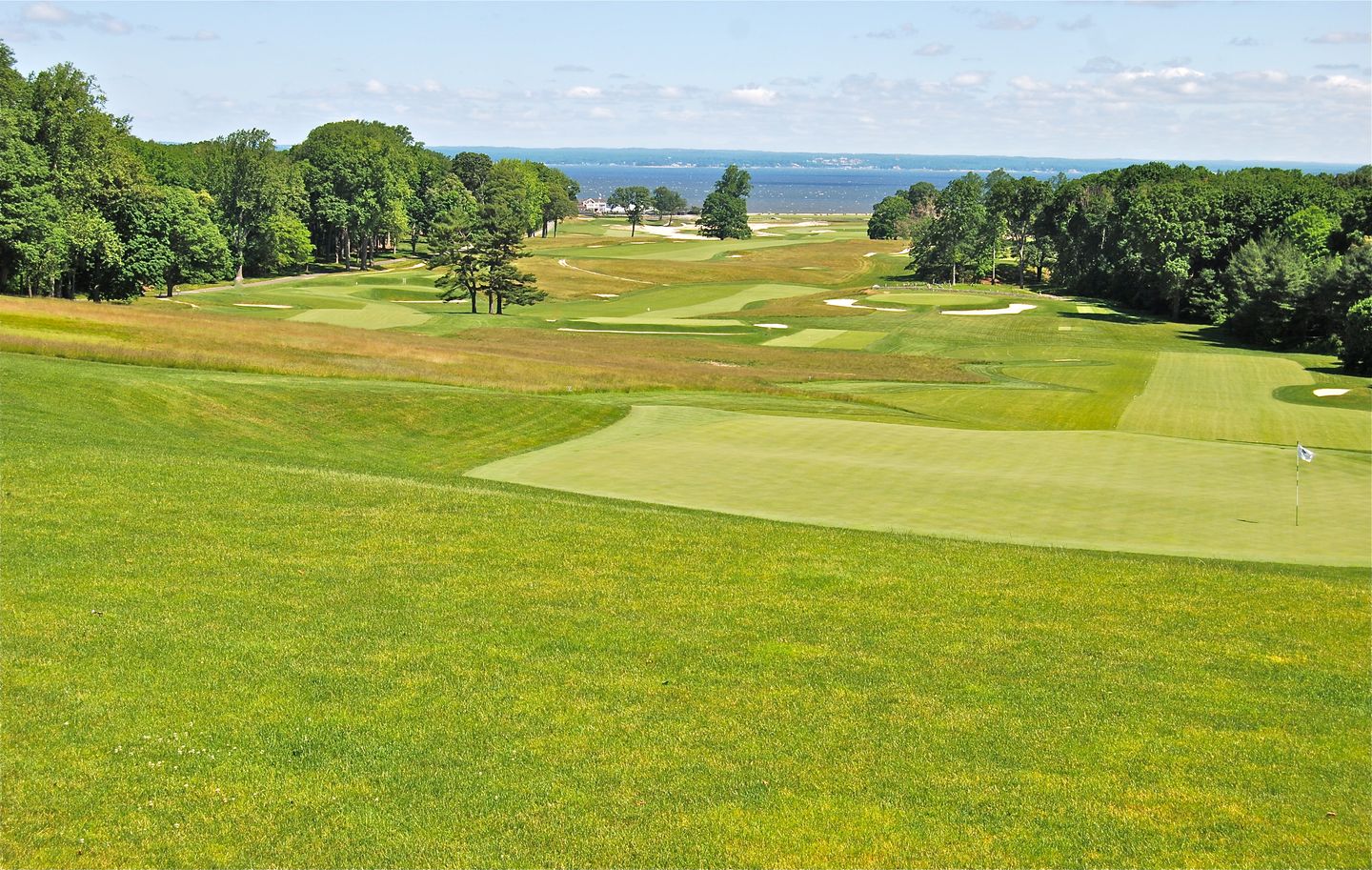 Creek Club