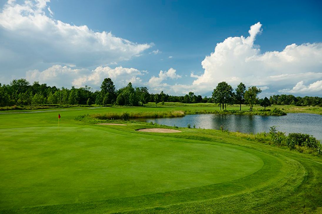 Picton, Picton, - Golf course information and reviews.