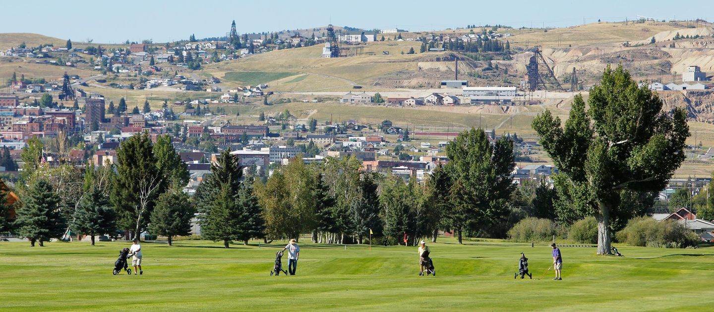 Par Three at Highland View Golf Club in Butte, Montana, USA | GolfPass
