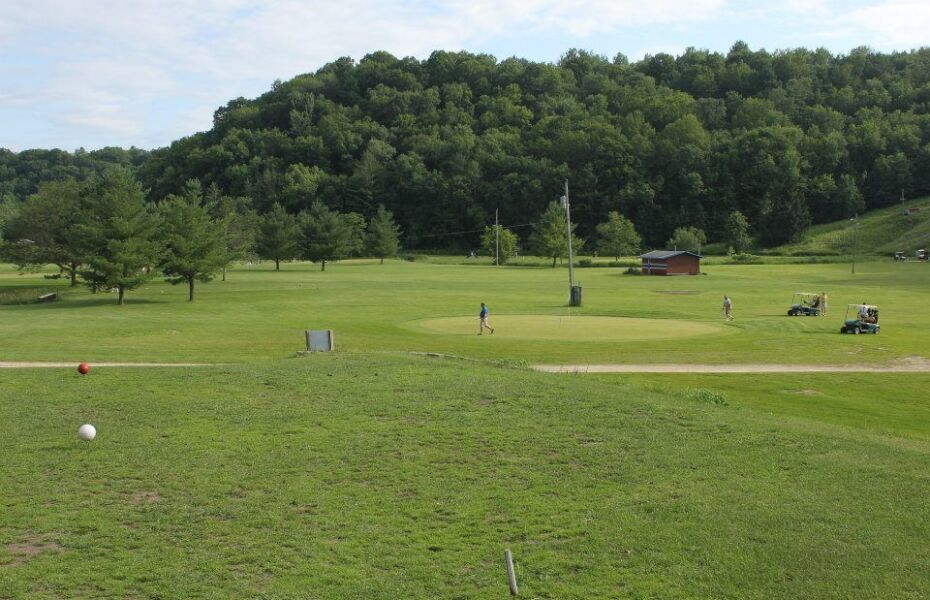 Snowflake Ski & Golf in Westby, Wisconsin, USA | GolfPass