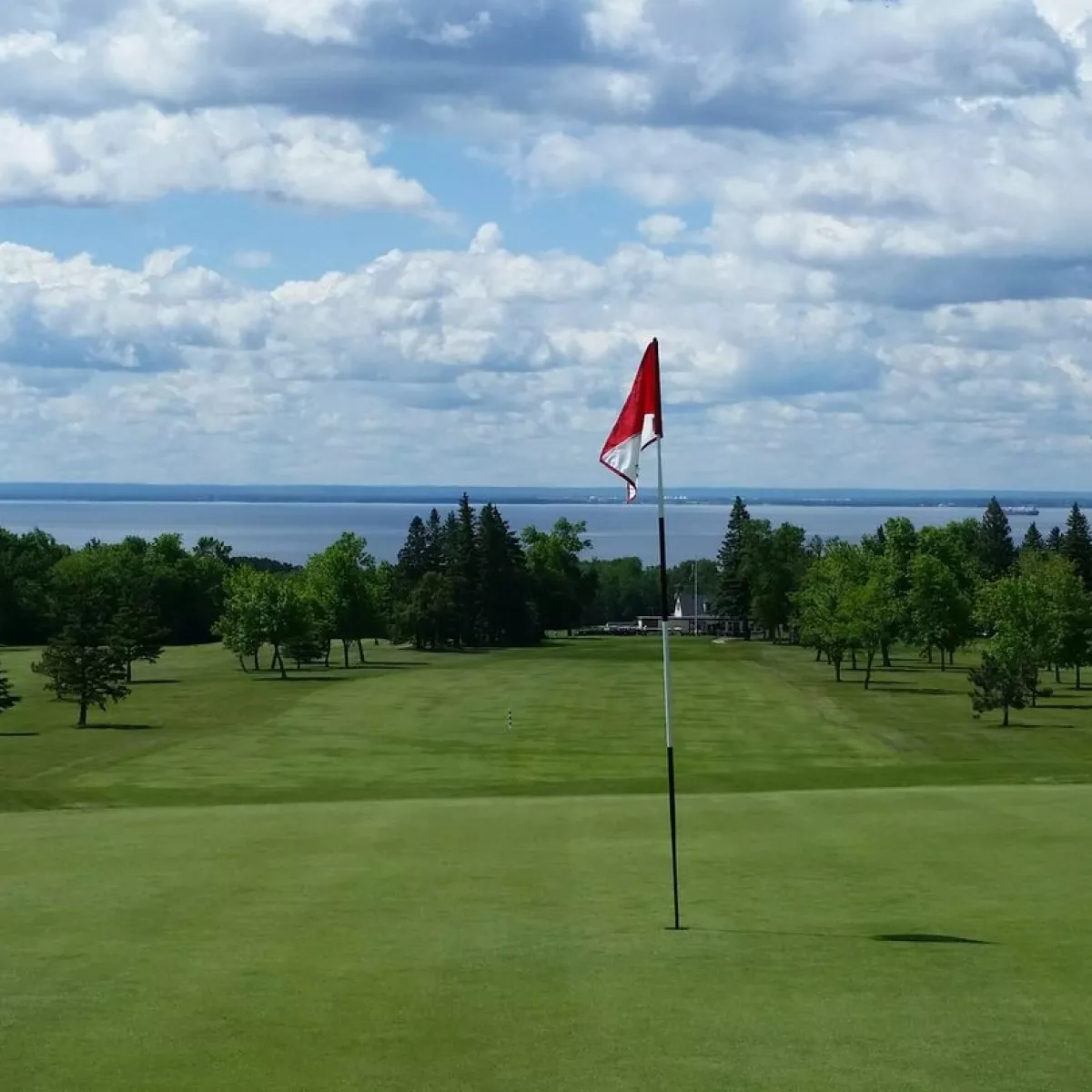 Lester Park Golf Course - Back Nine in Duluth, Minnesota, USA | GolfPass