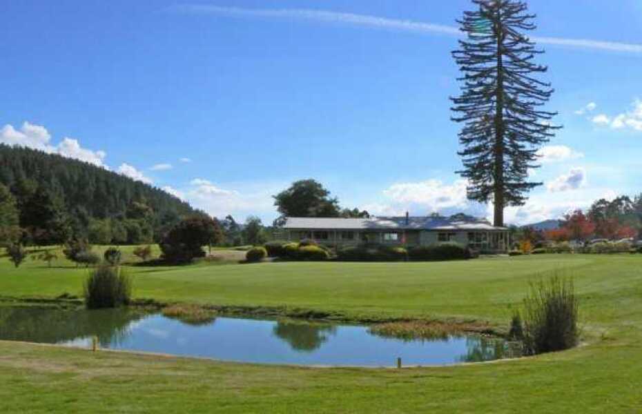 Bright Country Golf Club in Bright, Wine & High Country, Australia ...