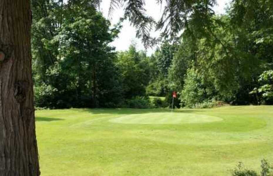 Hacker's Haven Par 3 Golf Club in Maple Ridge, British Columbia, Canada ...