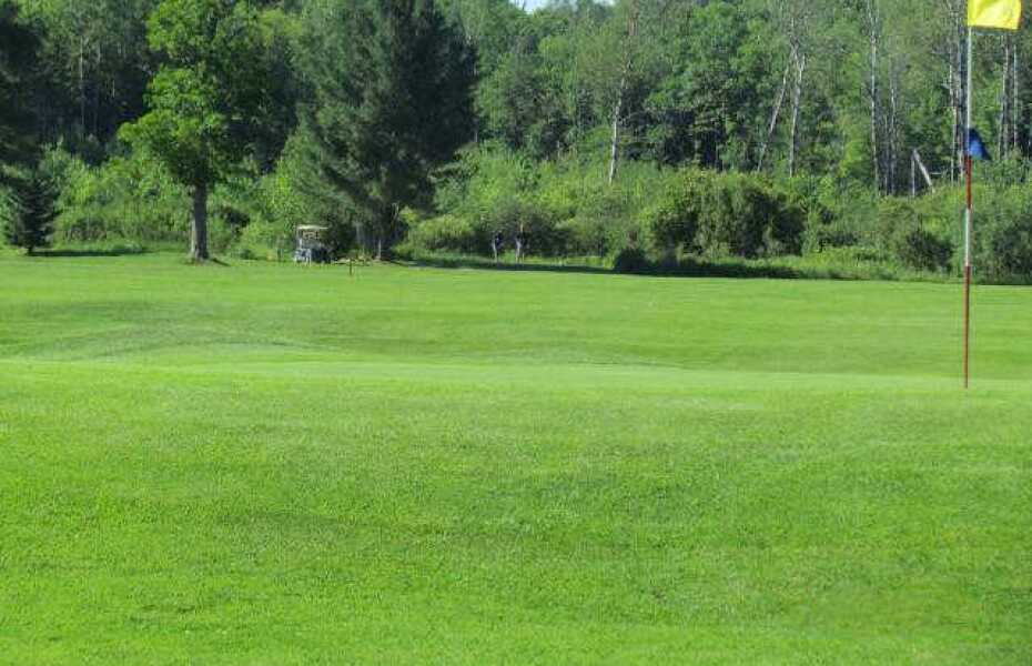 Club de Golf de Thurso in Thurso, Quebec, Canada | GolfPass