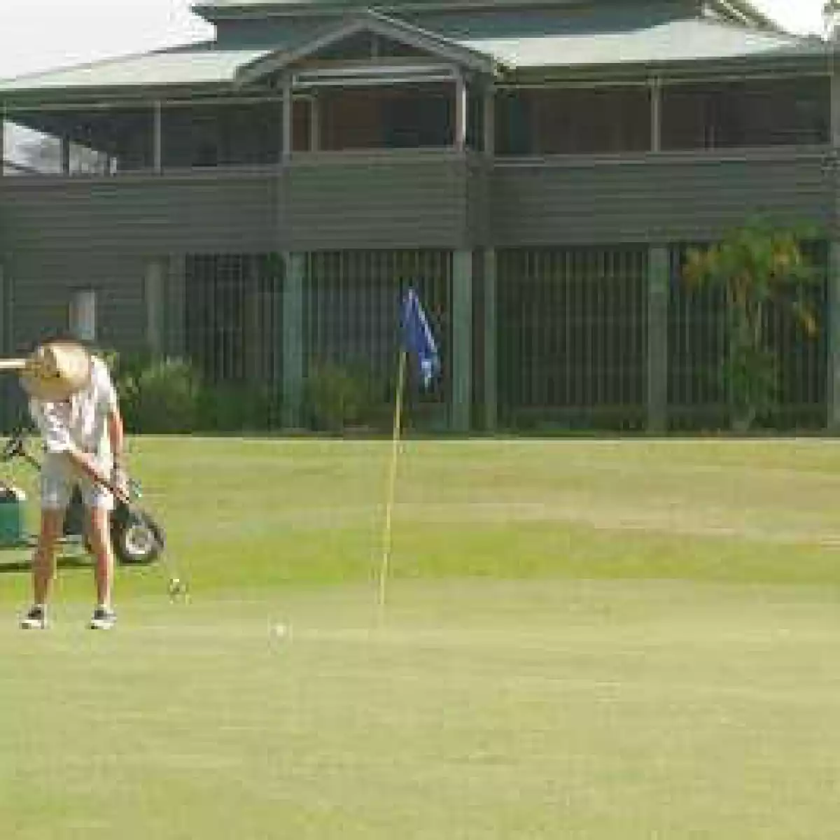 Kabi Golf Club - 18-hole Par-3 Course in Boreen Point, Queensland ...