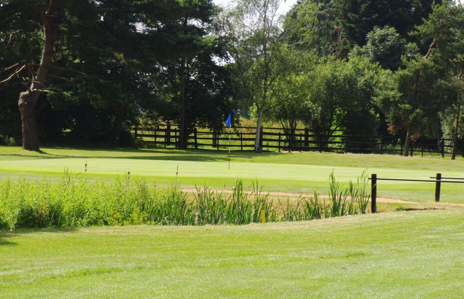 Wexham Park Golf Centre - Blue Course in Wexham, South Bucks, England ...