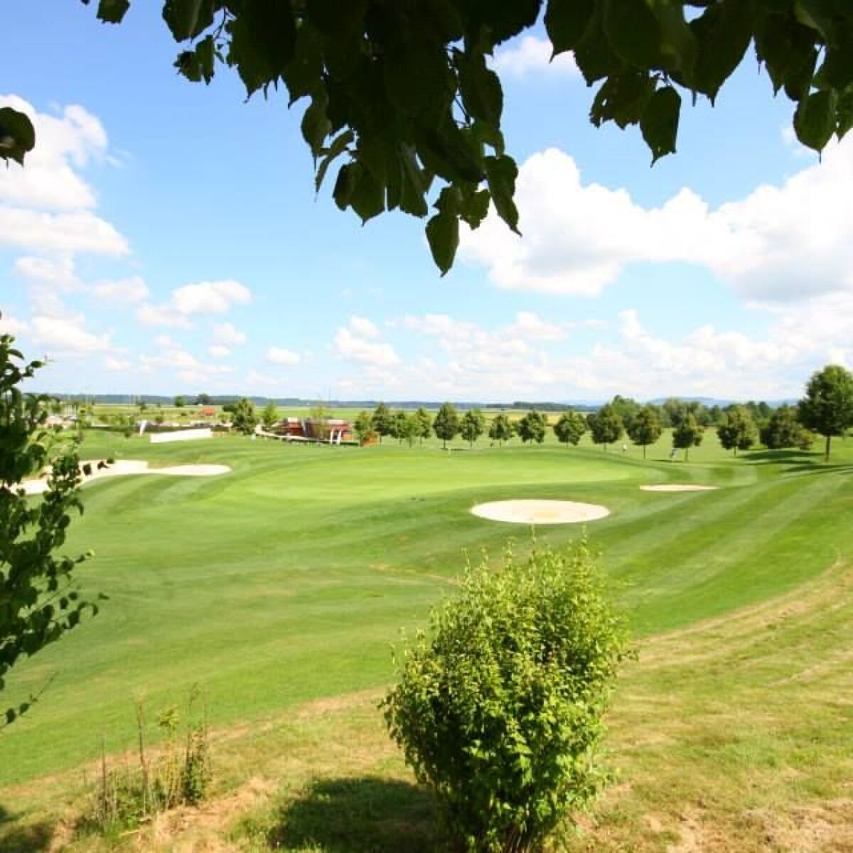 Golfpark Metzenhof Golf Club in Kronstorf, Linz-Land, Austria | Golf ...