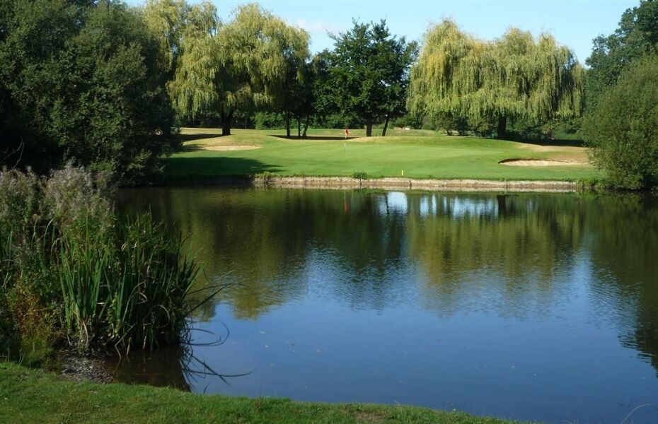 West Middlesex in Greenford, Ealing, England | GolfPass