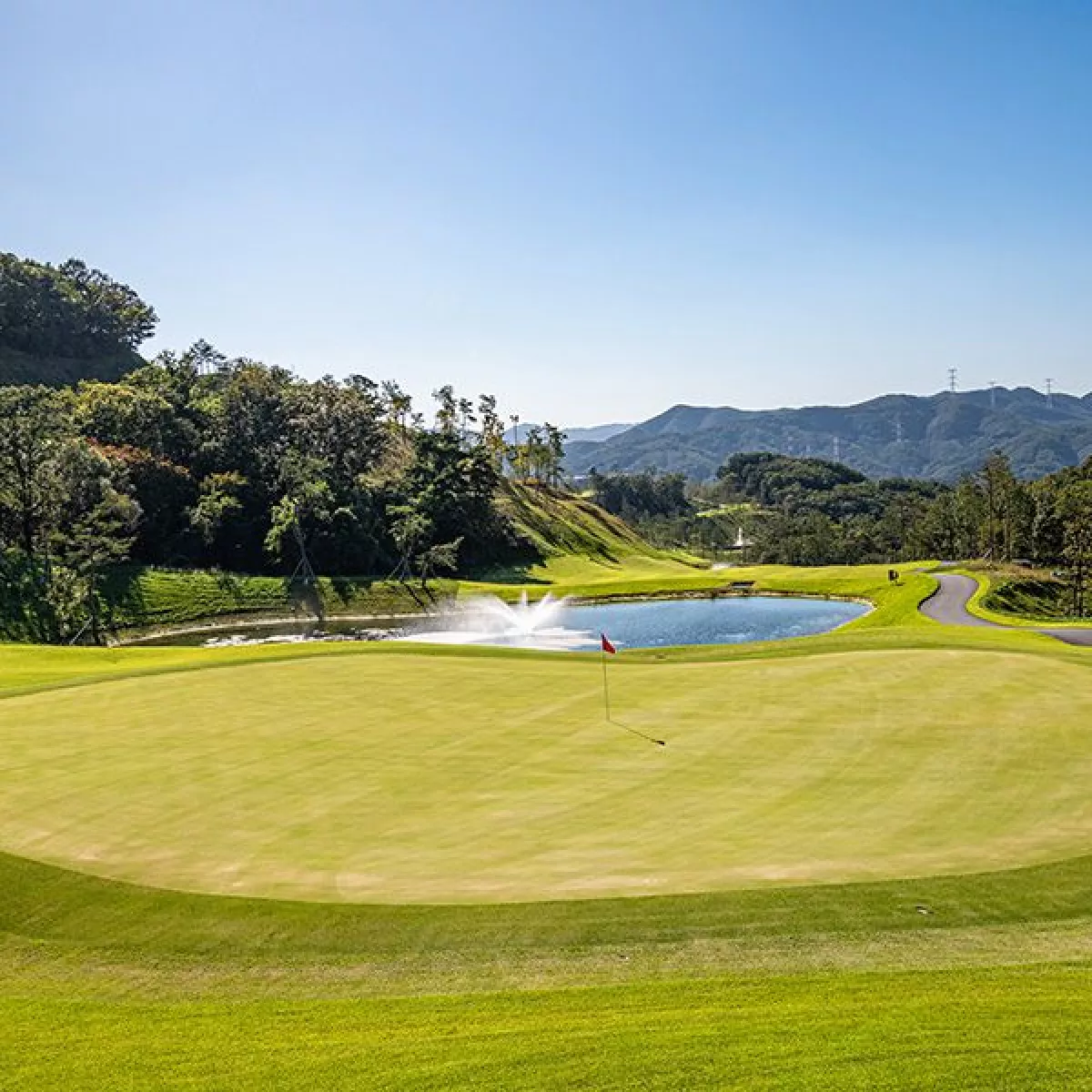 Ray Castle Golf & Resort - Castle/Sejong Course in Sejong Special Self ...