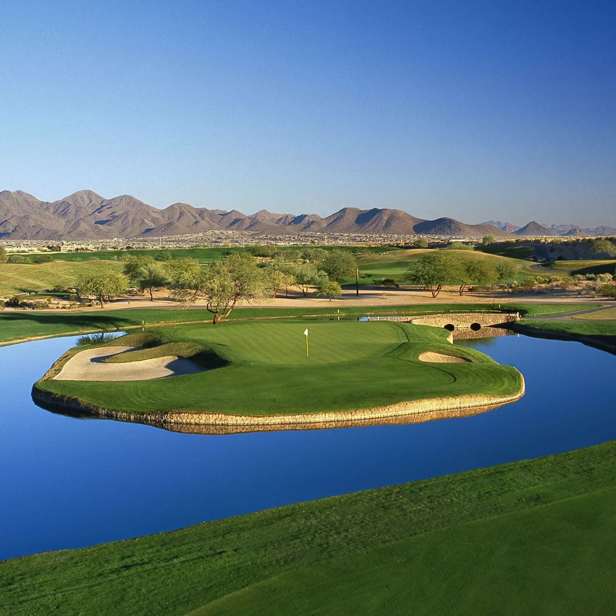 stunning golf courses