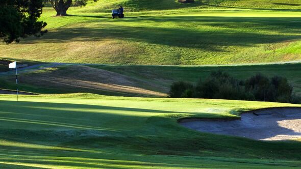 Waitakere, Waitakere, - Golf course information and reviews.