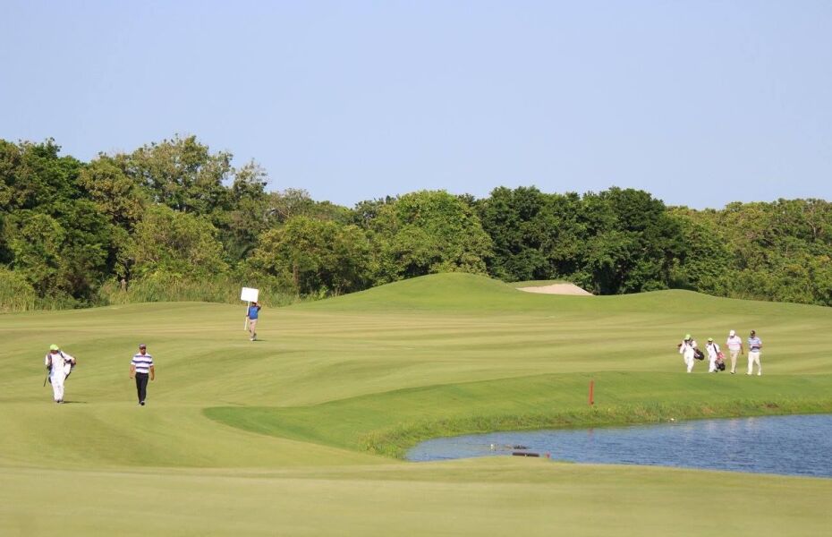 Indura Beach & Golf Resort