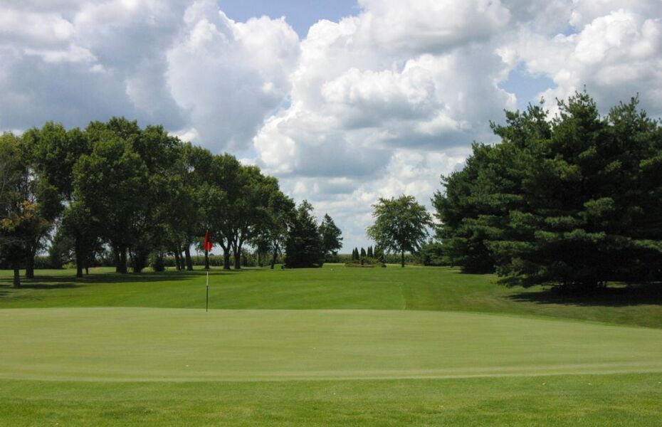 Midland Golf Club in Kewanee, Illinois, USA | GolfPass