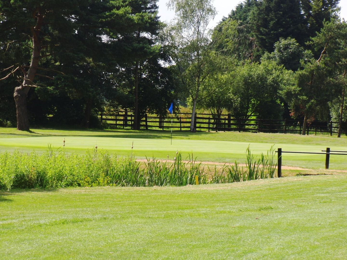 Wexham Park Golf Centre - Blue Course in Wexham, South Bucks, England ...