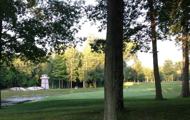 Hidden Harbour in Caseville, Michigan, USA | GolfPass