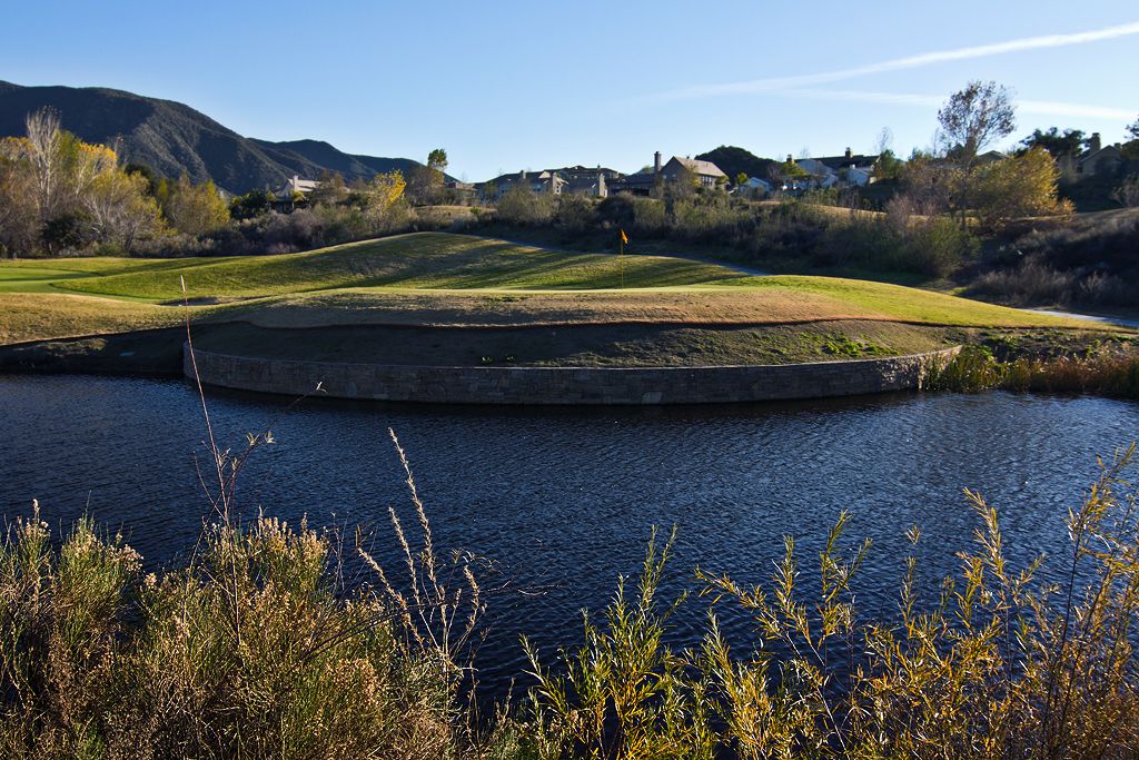 Mountain at Robinson Ranch in Santa Clarita, California, USA | GolfPass